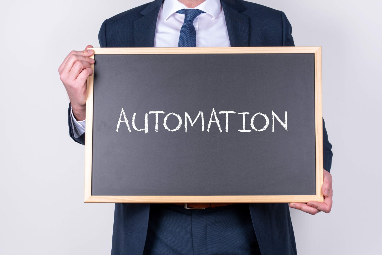 Automation of HR Processes: Top 5 HR Tasks to Automate in Days